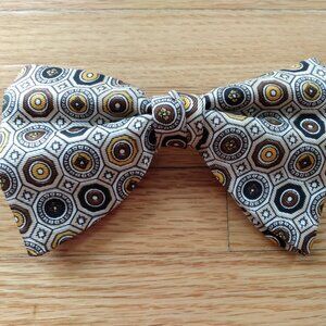 Vintage | Accessories | Vintage Butterfly Bowtie Ormond Wide Clip On ...